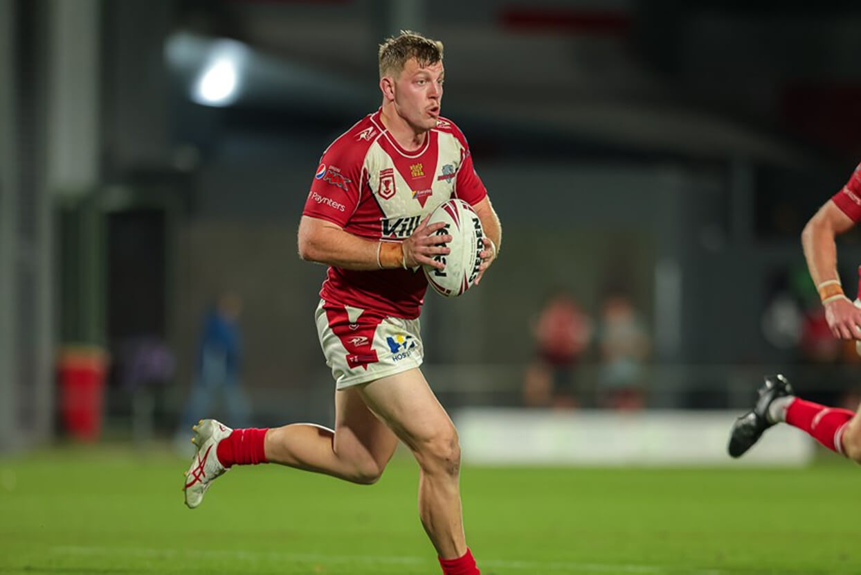 Oldham sign Purcell from Down Under