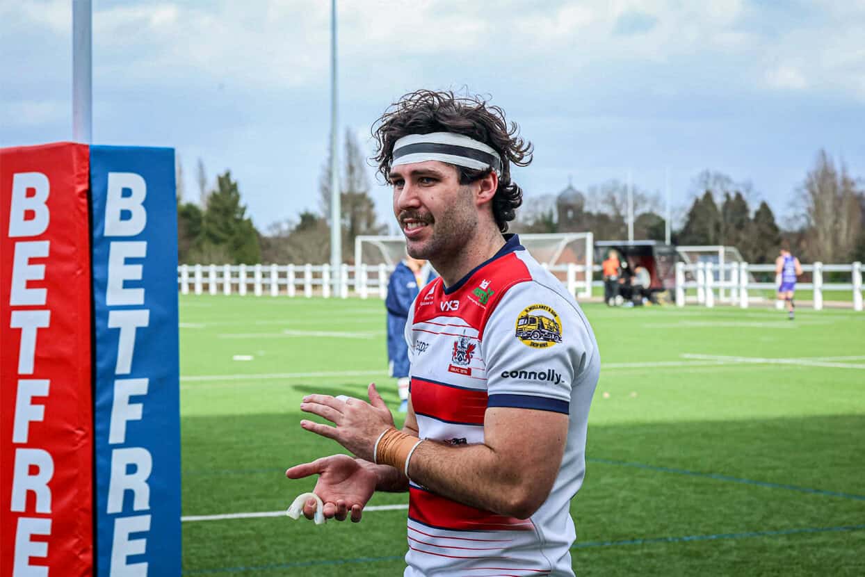 Geyer earns Super League move